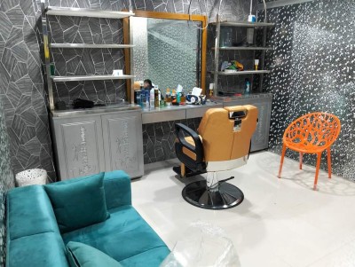 The Scissors Lounge : Largest Unisex Salon in Bangladesh